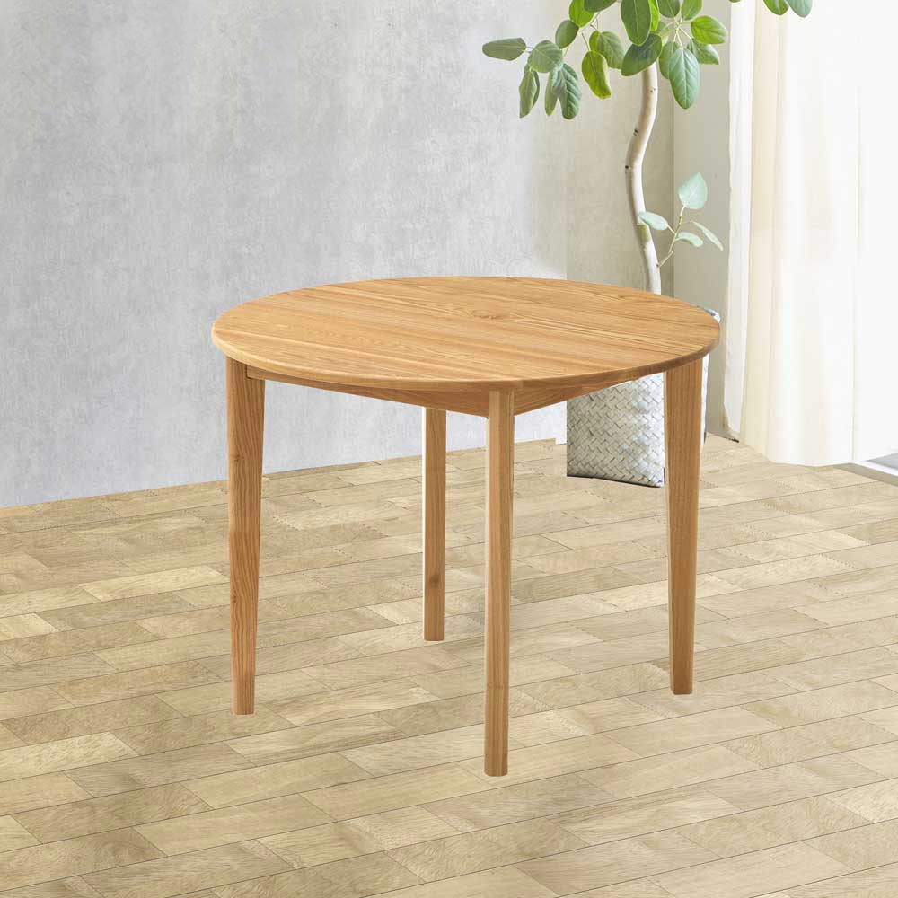 【サイズ】【テーブル】 本体サイズ：W 105cm x D 105cm x H 70cm 脚間：58cm 幕板下までの高さ：62cm【材質】【テーブル】 主要素材：タモ無垢材 約20kg【配送につきまして】【大型商品】 お荷物の受け渡しにつ...