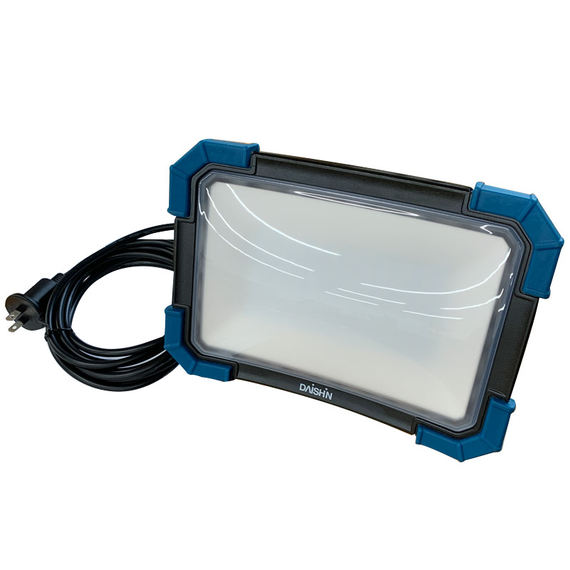 コンパクトな薄型ボディながら広範囲を明るく照らす IP65 ACコンセント式 160度ワイドな照射角度 可動式 電源コード3m 類似商品はこちらLED投光器 作業用ライト 三脚付き 30W 7,837円投光器 LED シリンダーライト BT...