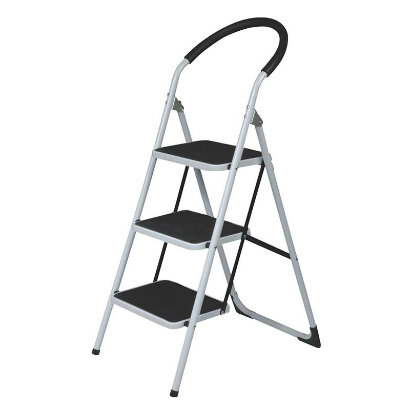 折りたためるステップチェアです。 滑りにくい天板は広めで安定性のある作りになっています。 高い所の作業に最適です。 型　番：PST-3 段　数：3段 使用時サイズ：(約)117×67×49cm 収納時サイズ：(約)132×14×47.5cm...