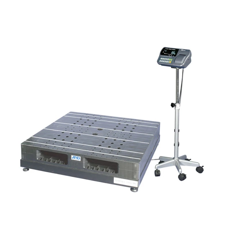 A&Dのパレット一体型デジタル台はかり(SN1200K)です。 ◆仕様 ひょう量：1200kg 最小表示：0.2kg(0〜600kg)0.5kg(600kg〜1200kg) 1100mm×1100mmの大型計量台 フォークリフトで簡単に運搬...