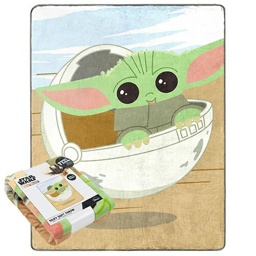 スターウォーズ ザ マンダロリアン グローグー フリース ブランケットは、寒い季節にぴったりのアイテムです。 やわらかい素材で作られており、シルクタッチの心地よさが特徴です。 薄手でありながらしっかりとした保温性を持ち、ひざかけやスローケッ...