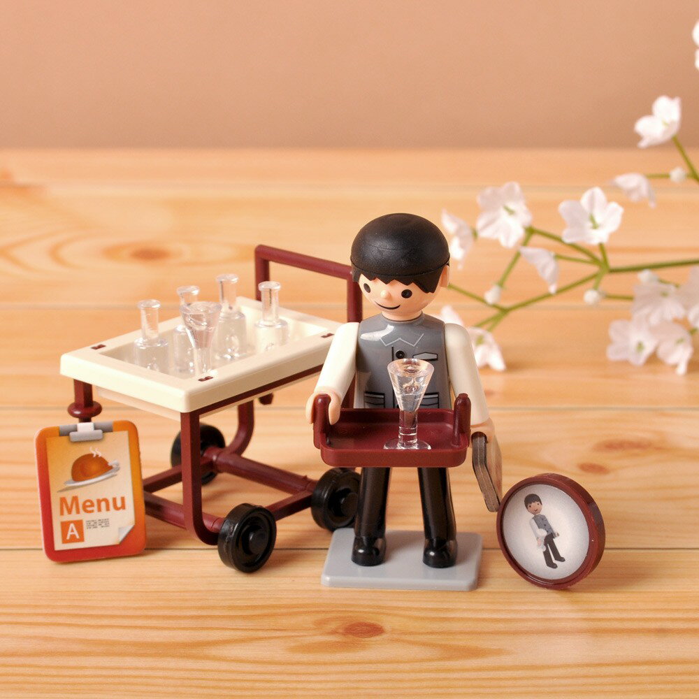 サイズ： (フィギュア)身長75mm (パッケージサイズ)170mm×140mm×58mm 素材：ABS樹脂 他 『働く人』をモチーフにした【IGRACEK】の小型フィギュアです。 職業に合った小物が付属しており、手で持たせることもできます...