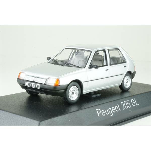 製品素材：ダイキャスト欧州カー・オブ・ザ・イヤーを受賞スケール：1/43形態：完成品ミニカーメーカー型番：471735▼商品登録日：2023年12月22日登録コード：mc270121