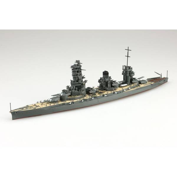 アオシマのウォータイラインがより精密になってリニューアル！！独特な大型艦橋が特徴的な扶桑型戦艦の2番艦「山城」を1/700スケールでプラスチックモデルキット化。大幅に対空火器を追加した太平洋戦争後期の姿を、要点を抑えたパーツ構成で、シンプル...