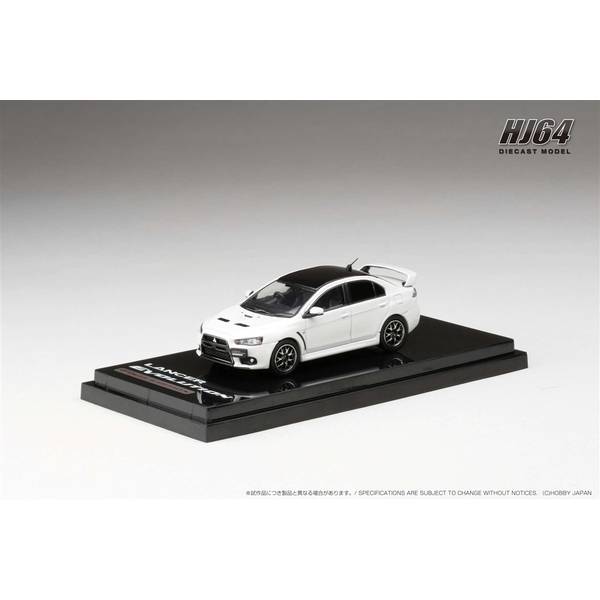 ホビージャパンの1/64ダイキャストシリーズ"HJ64"から三菱ランサーEVOLUTION X ファイナルエディションにエンジンディスプライモデルを同梱したミニカーの登場です。ルーフカラーは純正オプションのブラックで塗装されています。製品に...
