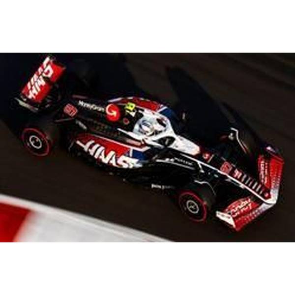 スケール：1/43形態：完成品ミニカーメーカー型番：S9557▼商品登録日：2024年12月23日登録コード：mc270121