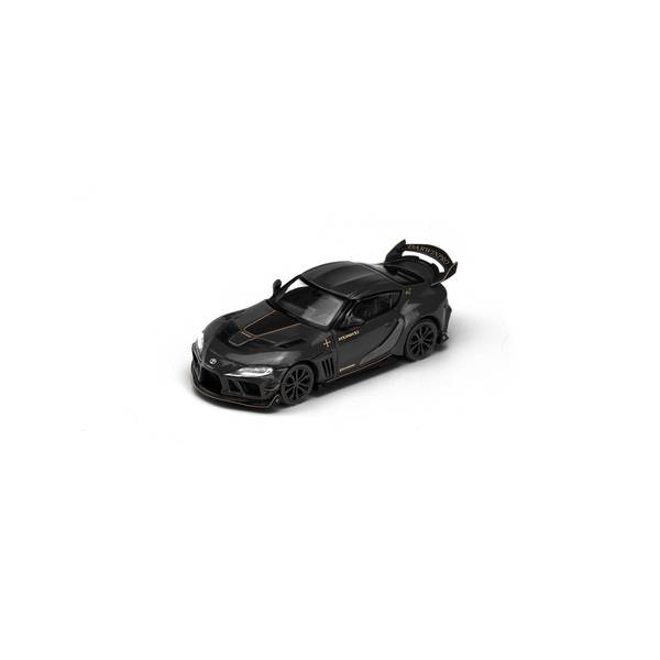 ※画像はイメージですPop Race × Enigma コラボレーションによるブリスターパッケージ仕様「DARWIN PRO 66G NWB SUPRA (A90) - MIDNIGHT BLACK」が登場！カーボンパターンとゴールドライン...