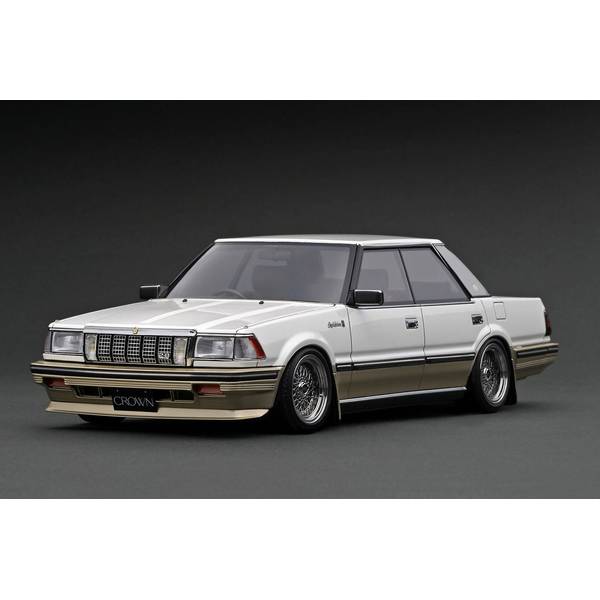 ※画像はイメージです「Crown 2.8 Royal Saloon G (120) 」を1/18スケールレジンモデルで再現。ボディカラー：パールホワイト/ゴールド。内装色：ブルー系。BBS RSタイプ17インチホイール(ポリッシュ＆シルバー...