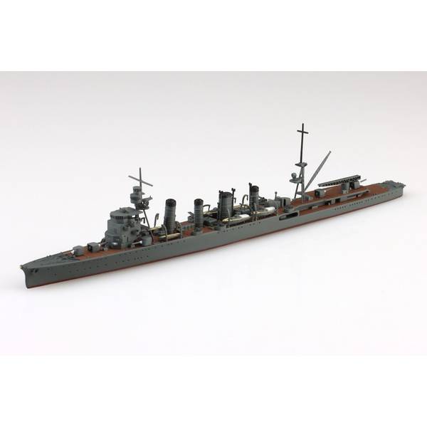 アオシマのウォーターラインがより精密になってリニューアル！！1/700ウォーターラインシリーズ リニューアル、今回は航空母艦「葛城」、軽巡洋艦「那珂」を発売！！機銃や艦載艇などの艤装パーツを新たに考証し、設計。金型にはスライド機構を多数設け...