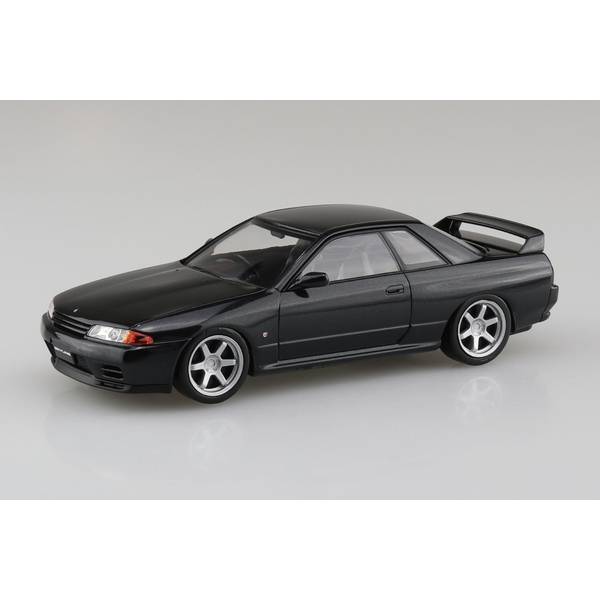 R32型 GT-Rにカスタムホイールが仲間入り!R32 GT-Rにカスタムホイール仕様が追加。18インチ設定のカスタムホイールとカスタムタイヤ仕様となり、R32・R34と集めれば組換え遊びが可能。自由な発想で楽しもう。ボディ色ごとに付属のホ...