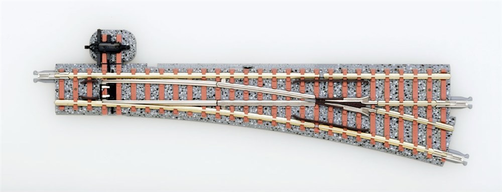 長さ140mmにおいて右方向にカーブ半径541mmで15°に分岐する合成樹脂製まくら木を表現したトミックス標準型手動ポイントです。特徴●完全選択式を採用、スプリングポイントとして使用可能●C541-15レールとの組み合わせで複線間隔37mm...