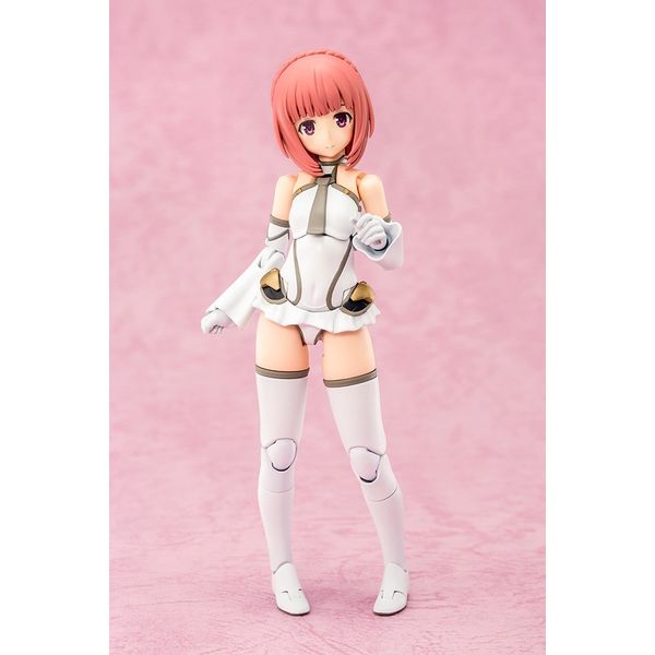 お花大好き純粋少女「相河 愛花」をメガミデバイス仕様でプラモデル化！キャラクター＆ギアデザインは島田フミカネ氏！相河愛花は先に発売された兼志谷シタラを更に下回る低身長素体を採用。胴体、スネなどにも幼さを感じさせる造形ラインを盛り込みました。...