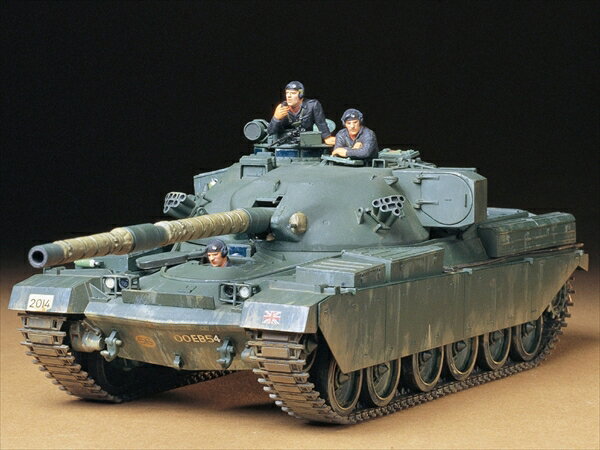 1963年から量産開始、当時世界最強と言われたイギリス軍主力戦車、チーフテンのプラスチックモデル組み立てキットです。数多くのタイプが生産されたチーフテンの中でも1970年に登場した最終生産型Mk.5をモデル化しました。量感あふれるスタイルを...