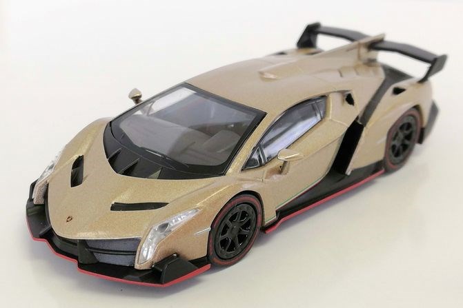 ダイキャスト製完成品プラスチック製ケース入り。パッケージサイズ横：約11cm、奥行：約5.5cm、高さ：約5cmスケール：1/64形態：完成品ミニカーメーカー型番：ブンカ64ミニカー005商品コード：4548565375523▼商品登録日：...