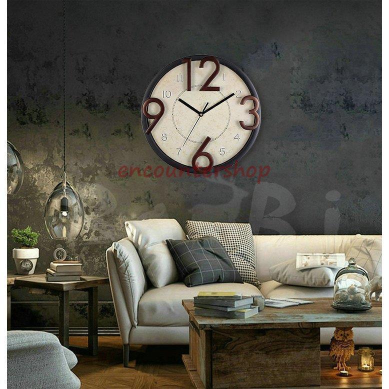 ■サイズ31×31cm■材質 アクリル■生産国 中国■電池別売マンガン乾電池がおすすめです！アルカリマンガン電池では電流が強過ぎる為、掛け時計には不適用な場合もございますのでご注意下さい。■お取扱いについて※壁面に時計を取り付けた際は、時計...