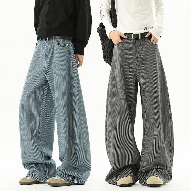 ジーンズ ストライプ柄 バギーパンツ ワイドパンツ デニムパンツ ロング丈 太め ルーズ メンズ 2025 秋冬[素材]50.4%綿、24.8％ポリエステル、24.2％再生繊維、0.6％その他[原産国] 中国■備考※ベルトは含みません。パン...