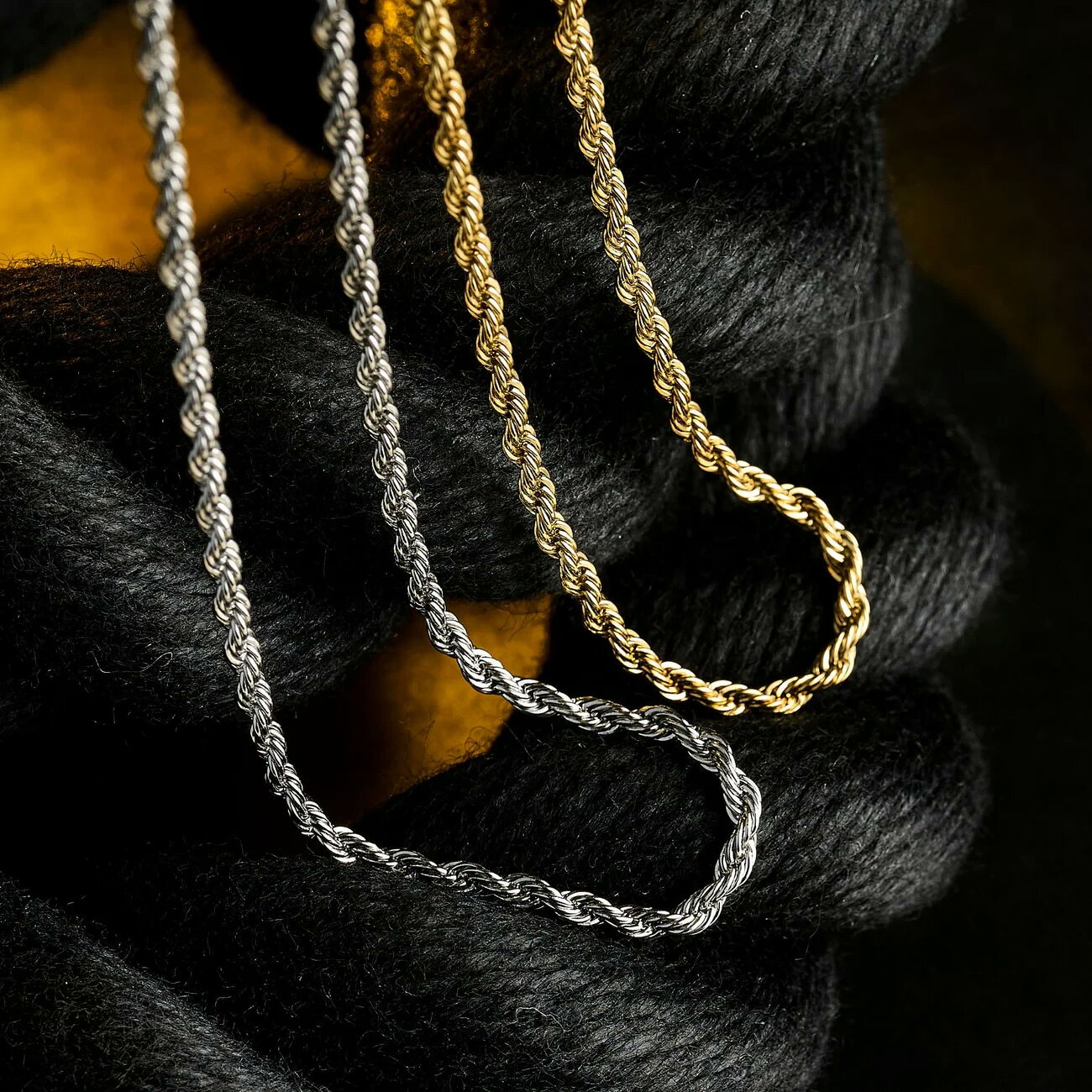 商品詳細 商品名 UNrust (アンラスト) Nexus French Rope - ネクサス フレンチロープ - ネックレス 販売名 磁気ネックレス 品番 UN-302 UN-303 医療機器認証番号 225AGBZX00089000/...