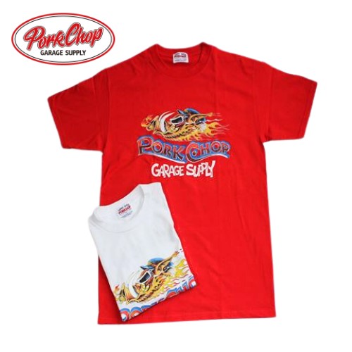 【PORKCHOP GARAGE SUPPLY WILD PORK TEE】 オリジナルプリントのTシャツです。 ■商品詳細 カラー：WHITE、RED 素材： 6.0ozコットン100％ M：着丈72cm、身幅51cm、袖丈21cm L：...