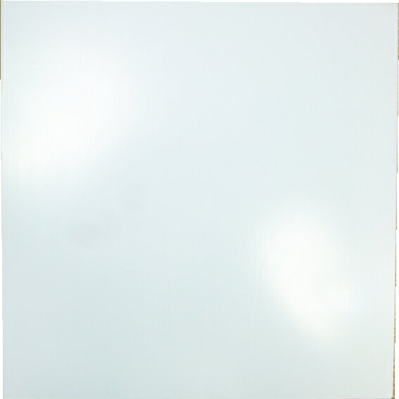 0.5×200x200mmのABSシート 白です。 ABSは耐薬品性(酸、アルカリ)を持ちます。剛性に優れ、耐衝撃性、曲げ疲労性、引っ張りなどに強い特性があります。 商品の表面は保護シートに覆われておりますが、輸入製品なので小傷や汚れ、寸法...