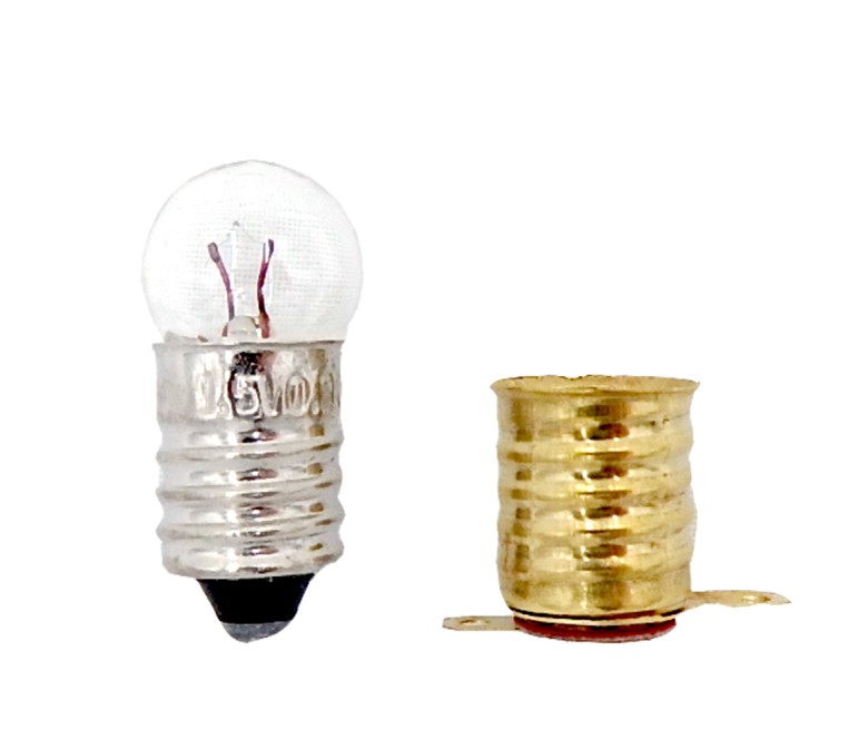 1.5V 0.3Aの豆電球と、同サイズのソケットです。 こちらのソケットはコードがついておりません。予めご確認の上お買い求めください。 それぞれ200個入りです。大量に必要な時にご検討ください。