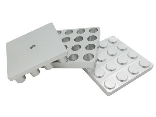 【商品仕様】 ・孔数：16孔 ・孔径：10mm ・材質：航空用アルミ合金 ・高さ調整用スペーサー（薄板部品）は弊社では取り扱っておりません。 本製品は、専用手動プレス機と組み合わせて使用する16孔タイプの粉末タブレット化プレートです。 粉末...