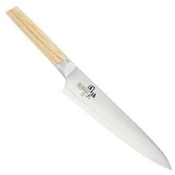 商品説明★ 優しい印象の白合板ハンドル・2種の異なる母材を接合させるコンポポジット(特殊精密接合)技術を採用。スペック* サイズ: 390X80X27(mm)* サイズ: 300g* 刃渡り: 210mm* 材質: 刃: ステンレスクラッド...