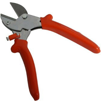 スペック* 重量: 182g* 刃渡り: 70mm