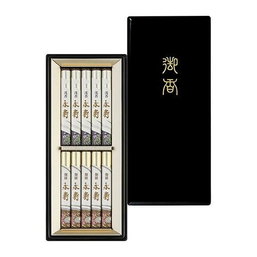 商品説明★ 遥か永遠の時の流れを想い、やすらぎを祈る。そんな願いを込めて名付けられた「永寿」。香木の香りのよさも、けむりの少ない機能も追究した、ご進物用お線香です。★ 沈香と伽羅の2種の香りのお線香を重厚な塗箱に納めました。スペック* サイ...