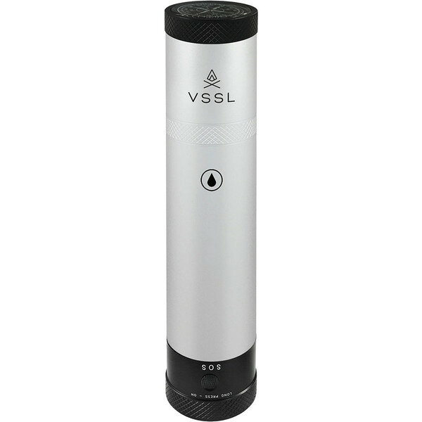 商品説明★ VSSLフラスクは登頂を祝う酒盛りをするために設計された懐中電灯です。内側は分子レベルのガラス層になっています。それは飲み物の味と品質を維持する為に最高の素材だからです。2個の折りたたみ式ショットグラスが収納されているので一人で...