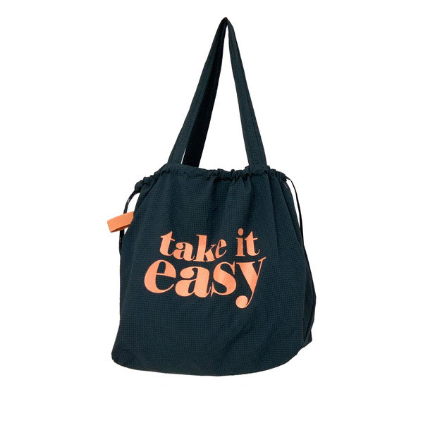 商品説明★ 幼い頃に、おもちゃを買ってもらった時の気持ちのようにこのBAGを買った時にワクワクしてもらえる事を願って作ったブランドです★ カジュアルをベースに持つだけで元気になれるBAGをご提案しますスペック* サイズ…・底幅:約35.5c...
