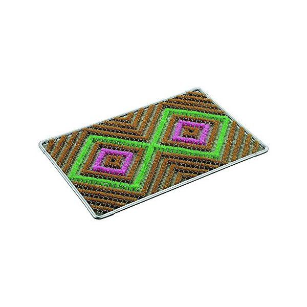 商品説明★ ワイヤクッションとハードブラシが泥や雪をマットの下にかき出します。★ 用途アウトドア用、粗泥落としに。スペック* サイズ長辺(mm): 900* サイズ短辺(mm): 600* 厚さ(mm): 28* ワイヤ・ブラシタイプ* 泥...