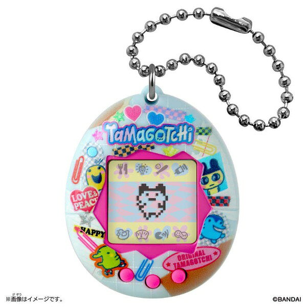 商品説明★ 自分らしい一番のデザインを見つけよう！★ たまごっちがモチーフとなるコラージュブックをイメージしたOriginal Tamagotchiです。まめっちたちが育成できるGEN1プログラムを搭載しています。★ ごはんをあげたり、うん...