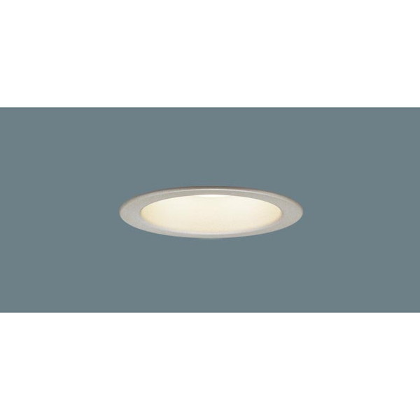スペック* 光源…　・LED(電球色タイプ)　・色温度：2700 K　・光源寿命40000時間(光束維持率70%)* 寸法・質量…　・埋込穴径：φ100 mm　・埋込高：80 mm* 器具光束:370 lm* 電圧:100 V* 消費電力:...