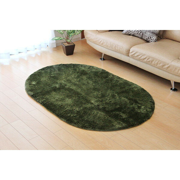 商品説明★ お部屋に合わせやすい高級感あふれるオーバーロック仕様のラグです。★ シャギー調の毛足は約18mmでふかふかとした感触とさらさらとした肌触りがとても気持ちいい商品です。★ 裏面には滑りにくい加工を施しているためフローリングでも安心...