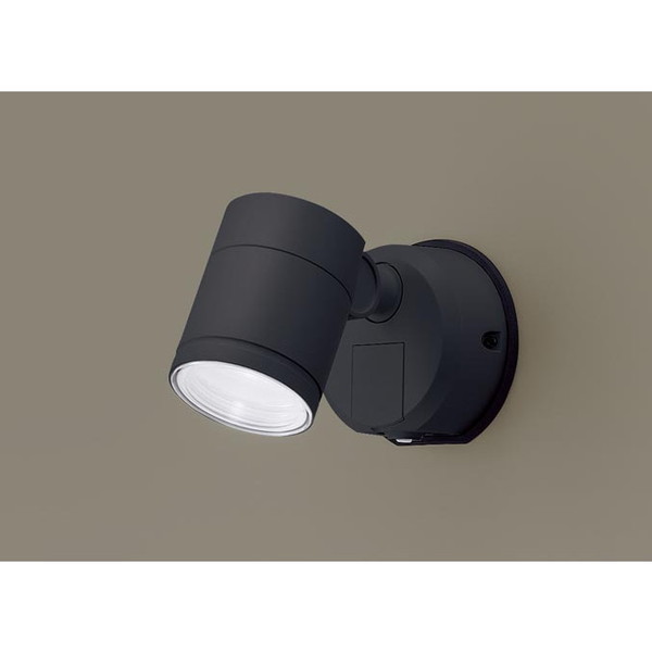 商品説明* 光源：LEDフラットランプφ70　クラス7001灯（口金GX53-1）* 色温度：5000K* 光源寿命：40000時間（光束維持率70％）* 質量：1.3kg* 器具光束：710lm電圧：100V消費電力：7.7W消費効率：9...