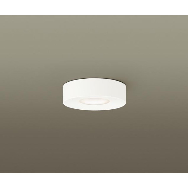 商品説明★ 薄さにこだわったダウンシーリング。直付けの器具ながら、天井にすっきり納まるようにデザイン。スペック* LED(電球色タイプ)1個* 色温度:2700 K* 光源寿命40000時間(光束維持率70%)* 寸法:幅:φ110 mm ...