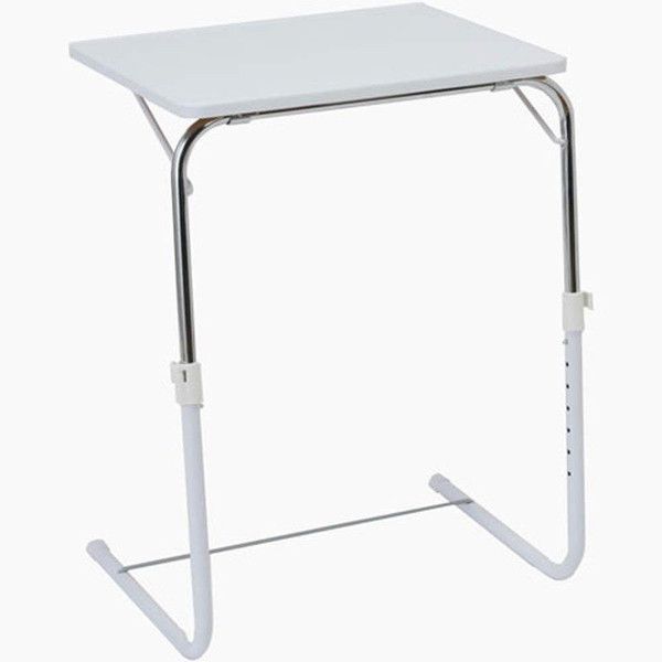 商品説明★ 使いたい時だけ広げられてお部屋は広々!★ お食事の時に、パソコンに、書き物に。★ わざわざテーブルの前に座る必要はありません。★ テレビの前や、ベッド、好きな所にこのテーブルを持ってくればOK!★ 天板の角度は3段階に調節できま...