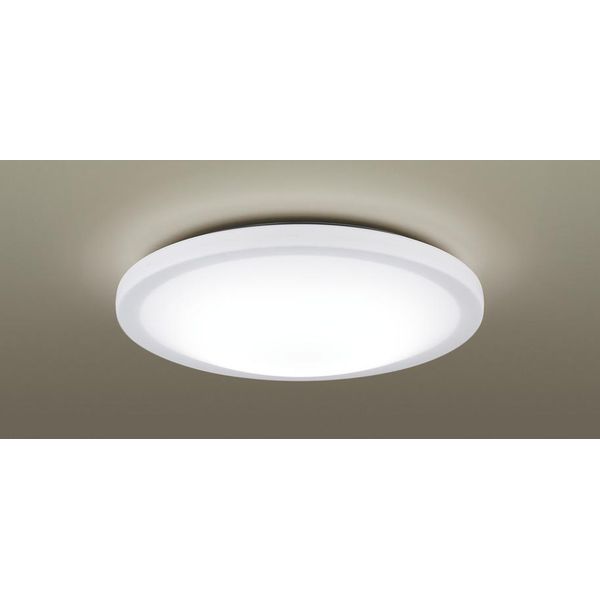 スペック[光源]* LED(昼光色6500K・Ra83/電球色2700K・Ra83)* 色温度: 6500 K* 光源寿命40000時間(光束維持率70%)[寸法・質量]* 幅: φ520 mm* 高: 126 mm* 質量: 1.5 kg...