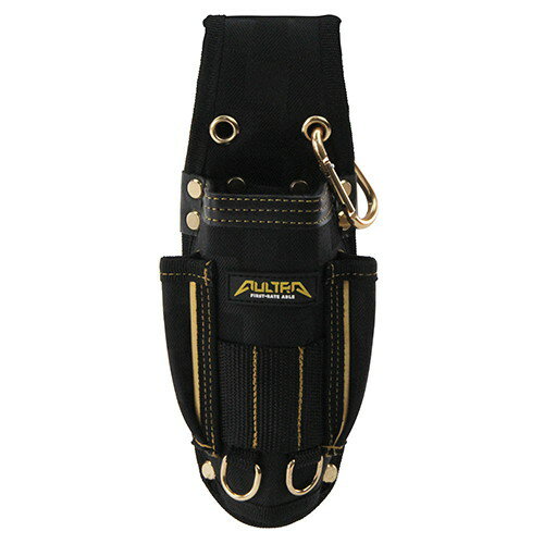 商品説明★ ツールの収納・携帯。★ 不朽のプロ思想を受け継いだ無双の黒金デザインのオルトラシリーズです。堅固生地を使用しています。★ ポリエステル。※火気に近い場所でのご使用は生地を痛めます。※本来の用途目的以外にはお使いにならないで下さい...