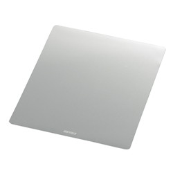 商品説明★ クールなメタル調マウスパッド ★ 快適なマウス滑り ★ 使用時にズレにくい滑り止め加工 ★ 対応マウス:レーザー式マウス、光学式マウス、ボール式マウススペック* 材質:再生PET * 本体寸法:W150×D180×H0.5mm ...