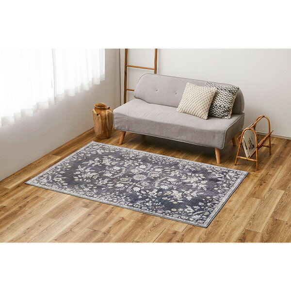 商品説明★ 高級感のあるオリエンタル調デザインの転写プリントラグ。転写だからできる繊細な模様の表現と、かすれたようなデザインでシャビーシックなインテリアにもぴったりです。★ ソフトフランネルのなめらかな肌触りは、思わず素肌で触れたくなるよう...