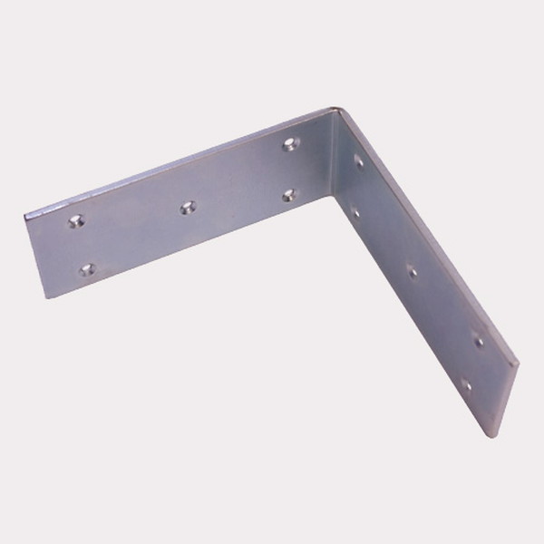 商品説明★ 補強金具、接合金具として使用。スペック* 規格：150mm穴径(φmm)：5* カラー：クローム* 商品サイズ：横(mm)：150縦(mm)：150幅(mm)：60板厚(mm)：4.5* 材質：鉄