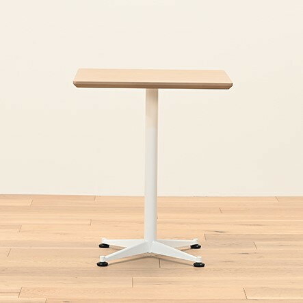 商品説明★ 多種多様なライフスタイルに対応した選べるカフェ風ダイニングシリーズ。天板3種類、脚3種類とサイズも4サイズから選べるお好みのパターンでコーディネートが可能です。★ おうちでカフェ気分が味わえる一本脚のカフェテーブル。★ 単身世帯...