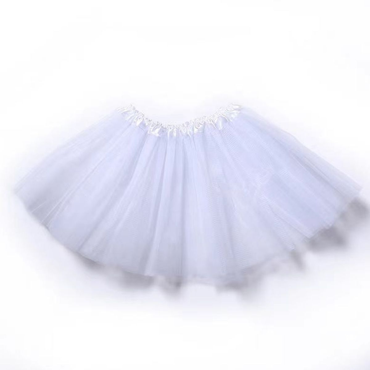 商品情報素材ポリエステルサイズについてウェスト 45cm 最大サイズ　約85cm(※ゴムを伸ばさない状態で)着丈 約30CMご注意事項※入荷時期により、生地の仕上げ等の状況により、商品の手触りや風合いに差異がございます。ご了承くださいませ。...