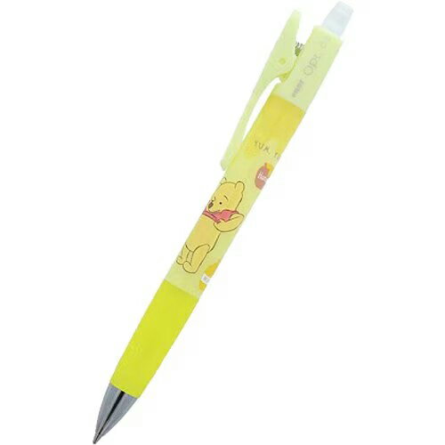 くまのプーさんがデザインされたOpt.シャープペンシルです。 可動式リフトクリップ付きで、鞄やノートにしっかり挟めます。 振るだけで芯が出るフレフレ機能搭載。 振るだけで芯が出るので持ち替えることなくノンストップ筆記が可能です。 高い質感と...