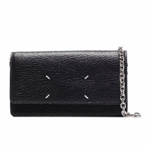 ■型番：SA3UI0008 P4455 T8013 ■色：BLACK ■素材：カーフ ■付属品：専用箱 ■サイズ WxHxD：19 x 4 x 11 cm ■生産: Made in Italy ■注意点■ ・採寸方法によってサイズは多少誤差...