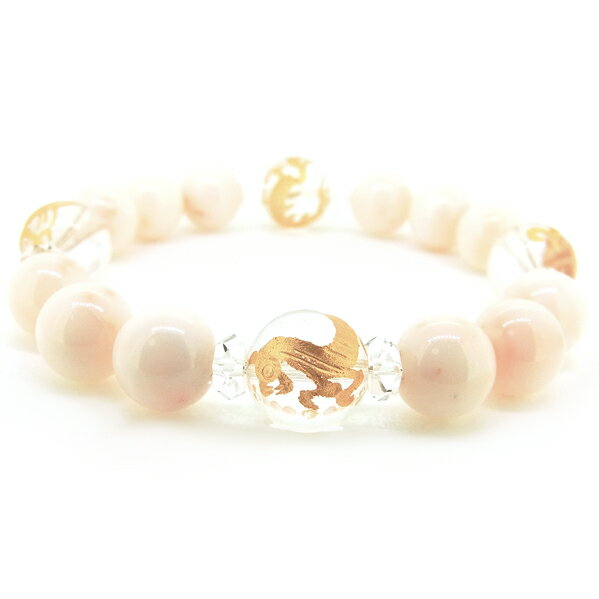 商品説明 使用石 天然珊瑚約10mm 四神水晶約12mm 水晶ボタンカットサイズ 内周　Sサイズ：15〜16cm　Mサイズ：16〜17cm詳細 コーラル（珊瑚）・・・3月の誕生石 石言葉・・・富、幸福、長寿 ミッドウェー沖で採取された白珊瑚...