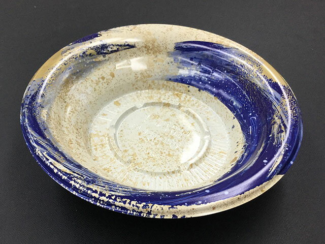 プラスチック使用量を削減した環境対応素材タルファーで作られた耐熱丼容器。※蓋は別売り。サイズ：φ178×39mm／材質：TA(タルファー)／重量：15g商品コード00650798メーカー名中央化学重量15.00g電子レンジ可種別本体のみ対応...