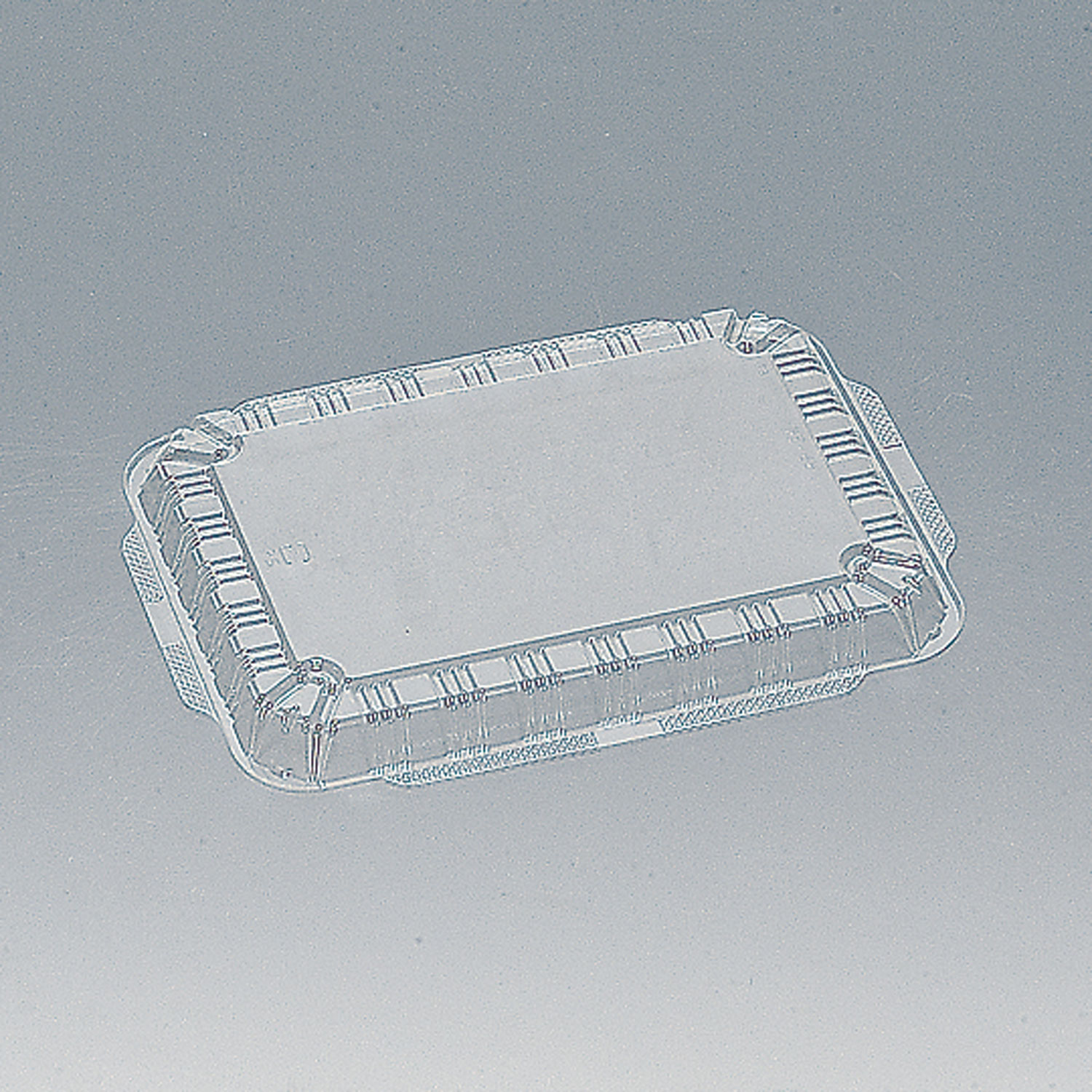 憩いRPシリーズの蓋です。環境負荷に配慮した「エコノミータイプ」です。従来品より薄肉減容化しておりプラスチック使用量削減に繋がります。※本体は別売り。サイズ：227×169×16mm／材質：OPS／重量：6.7g／色：透明商品コード0067...