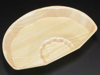 精肉に対応する容器。お肉を並べるだけで華やかな印象を演出できる扇形。定番の杉の柄で使い易さも抜群です。サイズ：270×176×19mm材質：PSP重量：7g商品コード00320281メーカー名リスパックサイズ270×176×19mm材質PS...